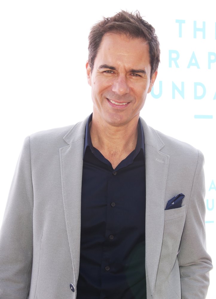 eric-mccormack Picture 1 - Jennifer Garner Honoured at The Rape ...