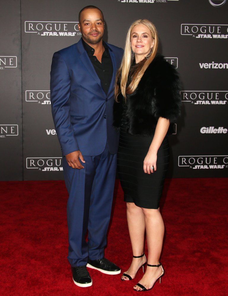 Donald Faison Pictures, Latest News, Videos.