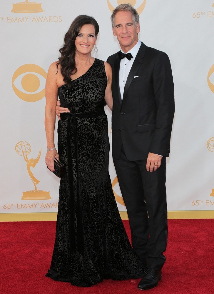 Scott Bakula Pictures, Latest News, Videos.