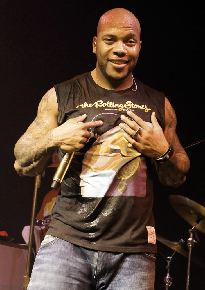 Flo Rida Picture 72 - Flo Rida Performs Live at The Bay Street Grand ...