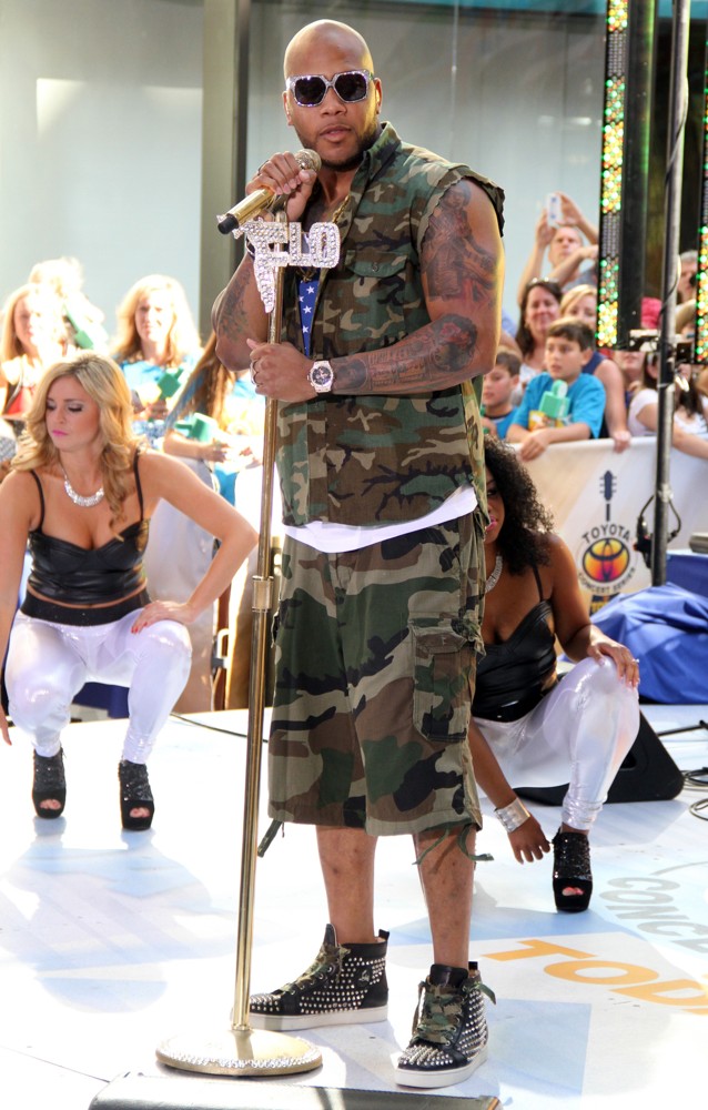 Flo Rida Picture 1 - Flo Rida Performs at The Toyota Concert Series on ...