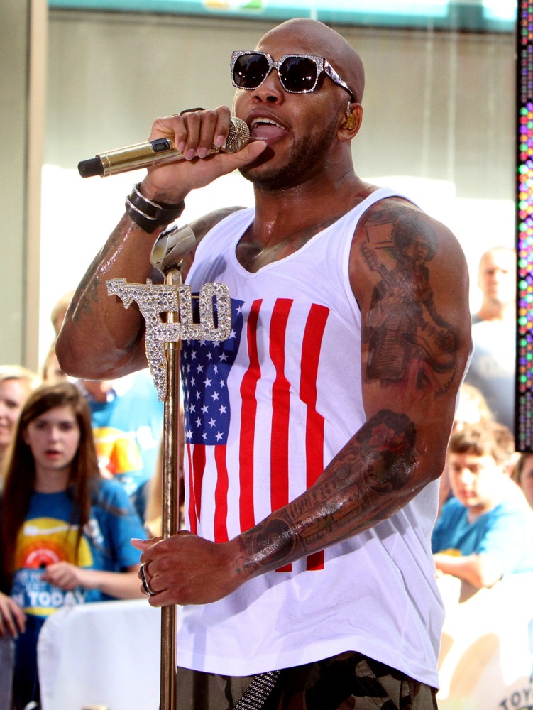 Flo Rida Picture 82 - Flo Rida Performs at The Toyota Concert Series on ...