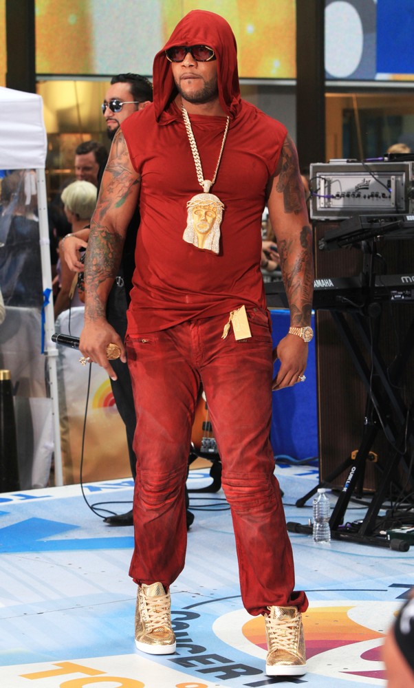 Flo Rida Picture 227 - Flo Rida and Natalie La Rose Perform on The ...