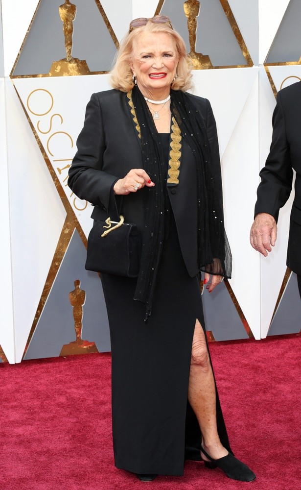 gena-rowlands Picture 1 - 88th Annual Academy Awards - Red Carpet Arrivals