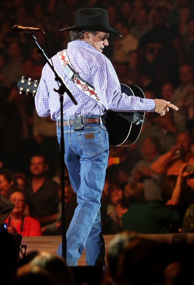 George Strait Picture 1 - George Strait - The Cowboy Rides Away Last Tour