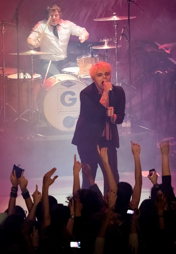 Gerard Way Picture 1 - Gerard Way Performing Live in Concert