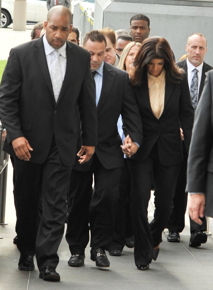 joe-giudice Picture 1 - Joe Giudice and Teresa Giudice Sentencing Day