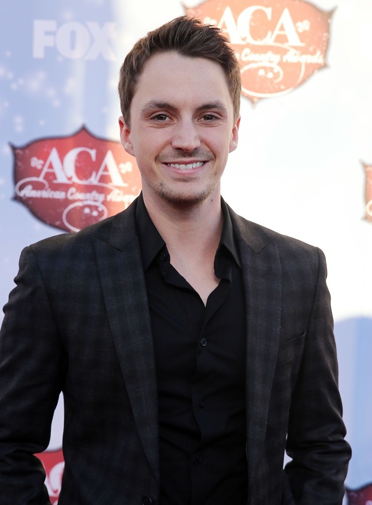 greg-bates Picture 1 - 2013 American Country Awards - Arrivals
