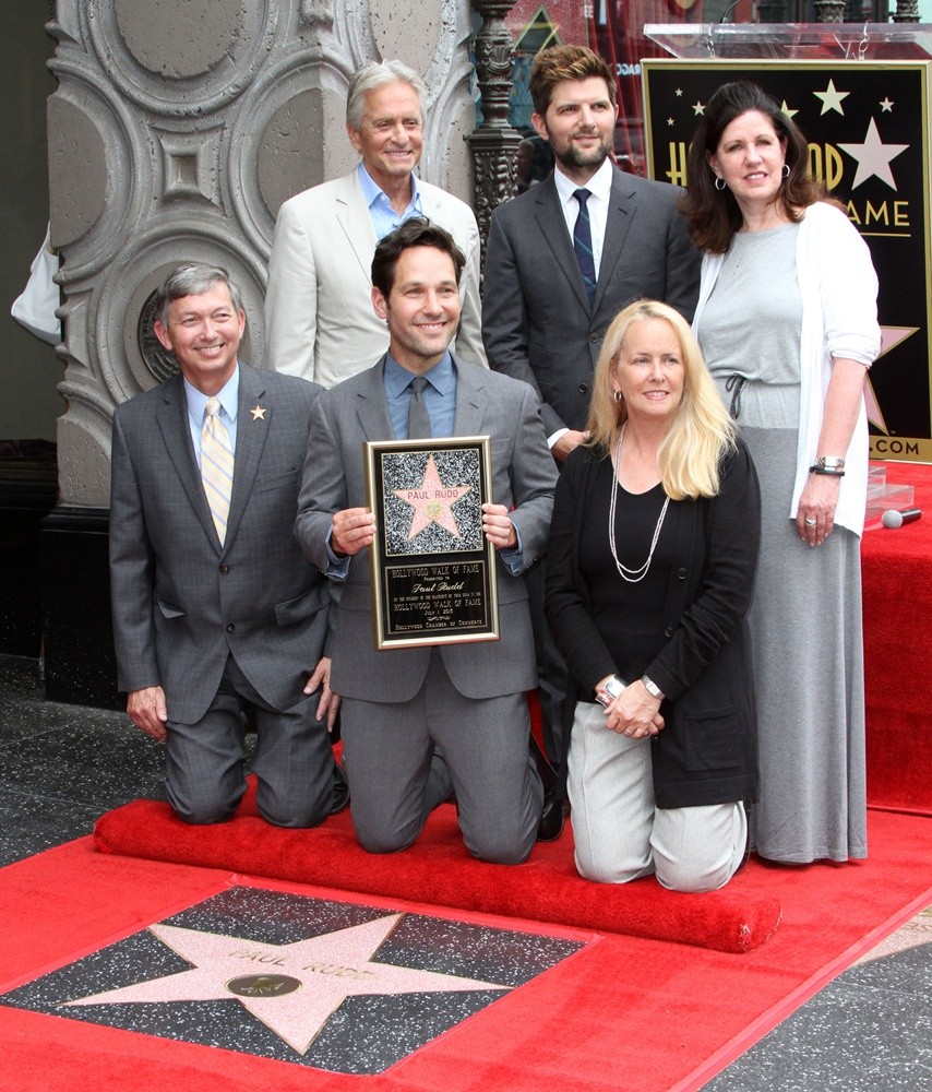Adam Scott Picture 1 - Paul Rudd Honored with A Star on The Hollywood ...