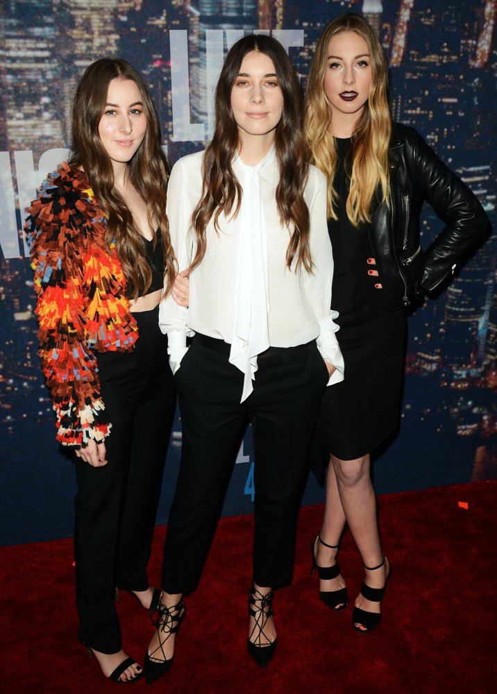 HAIM Picture 1 - Saturday Night Live 40th Anniversary Special - Red ...