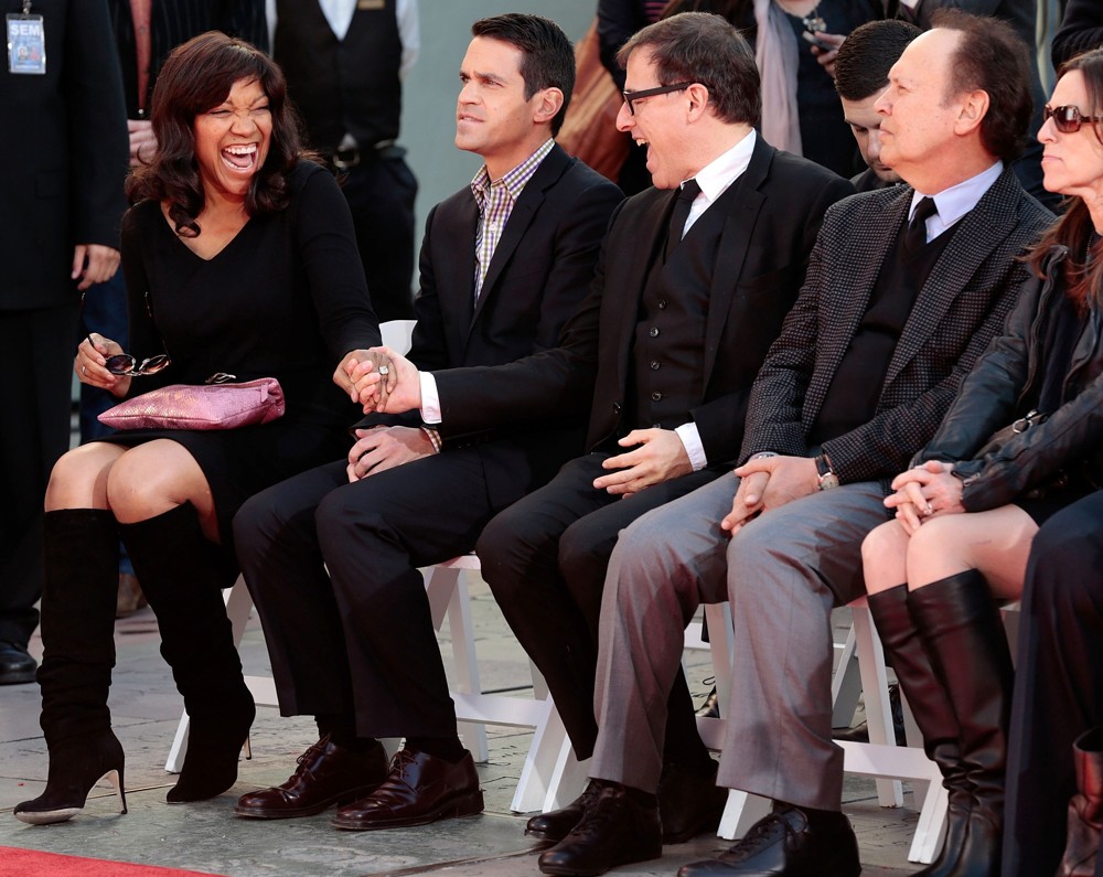 David O. Russell Picture 1 - Robert De Niro Places His Hand and Foot ...
