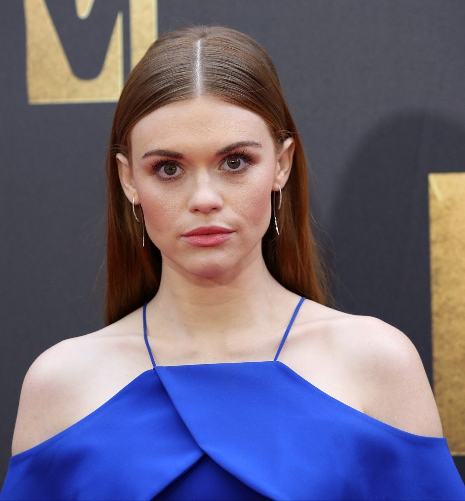 Holland Roden Picture 80 - 2016 MTV Movie Awards - Arrivals