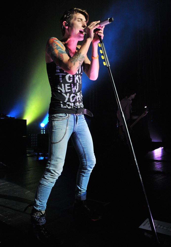 ryan follese Picture 3 - Hot Chelle Rae Performing at The Fillmore