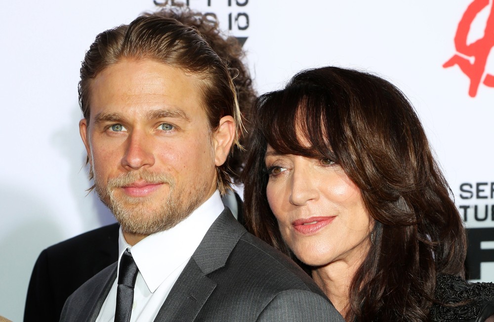 Charlie Hunnam Picture 1 - Premiere of FX's Sons of Anarchy Season Six - Arrivals