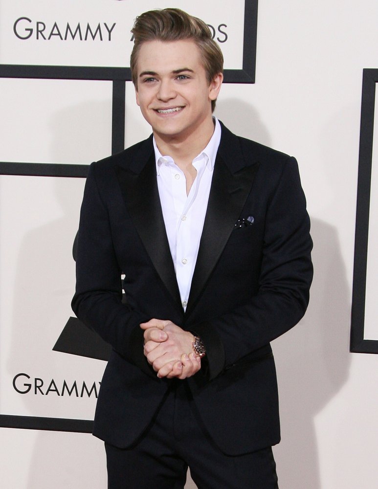 hunter-hayes Picture 1 - The 56th Annual GRAMMY Awards - Arrivals
