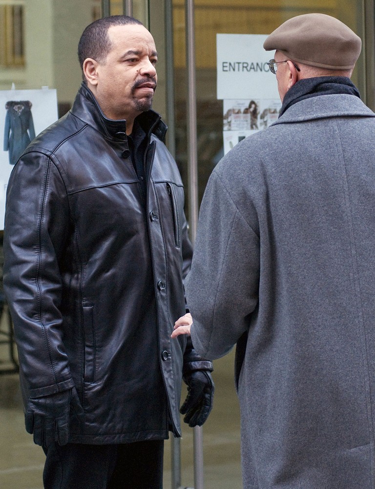 Ice-T Picture 1 - The Film Set of Law and Order: Special Victims Unit