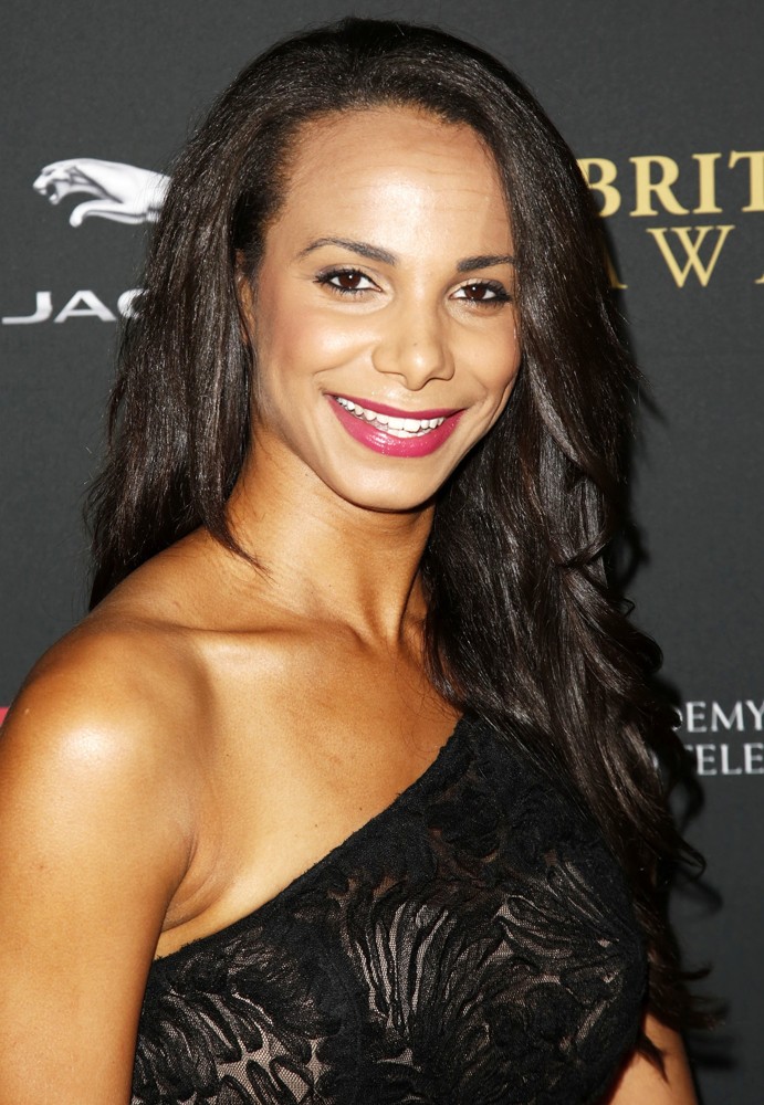 ione butler Picture 1 - 2013 BAFTA Los Angeles Jaguar Britannia Awards ...