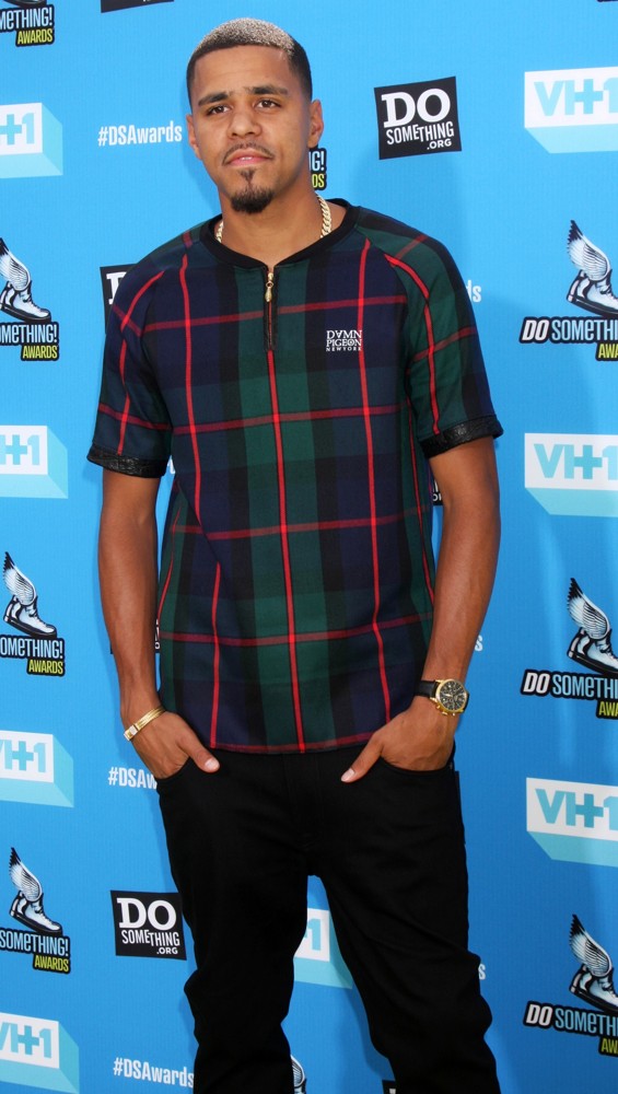 J. Cole Picture 433 - The 2013 BET Awards - Inside