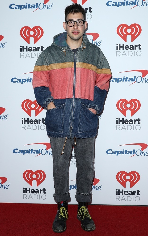 Jack Antonoff Picture 1 - 2017 iHeartRadio Music Festival - Day 2 ...
