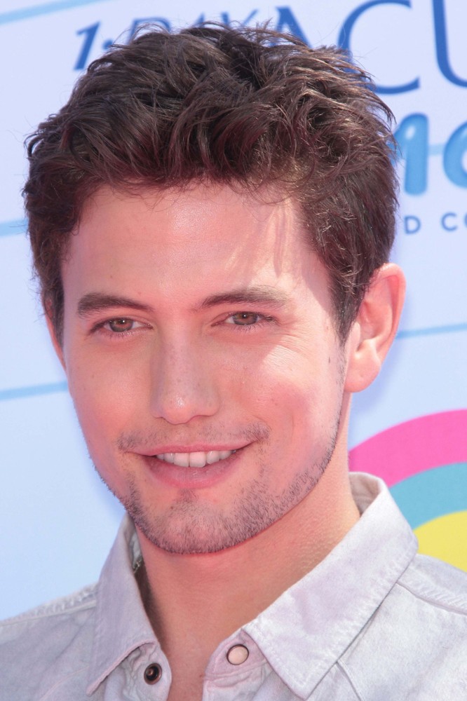 Jackson Rathbone Picture 1 - The 2012 Teen Choice Awards - Arrivals
