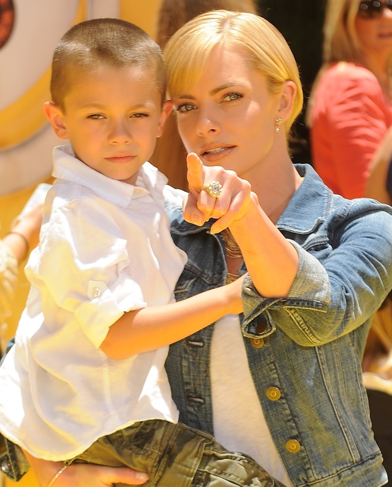 Premiere of Universal Pictures' Despicable Me 2 - Picture 1