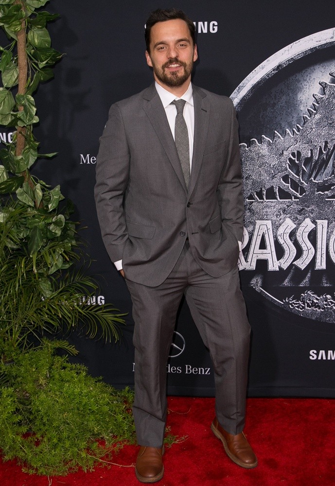 The Premiere of Universal Pictures' Jurassic World - Arrivals - Picture 1