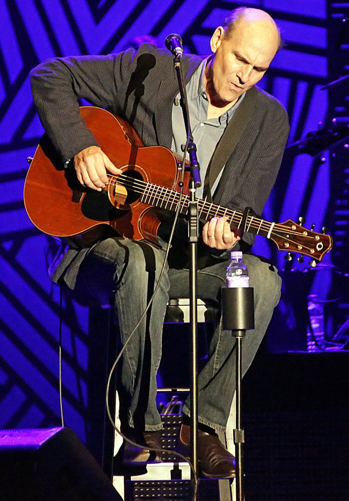 james-taylor Picture 1 - James Taylor Performing Live on Stage