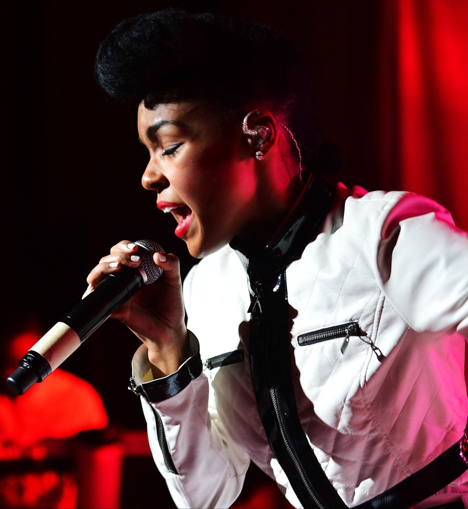 Janelle Monae Picture 1 - Janelle Monae Performs in The Electric Tour ...