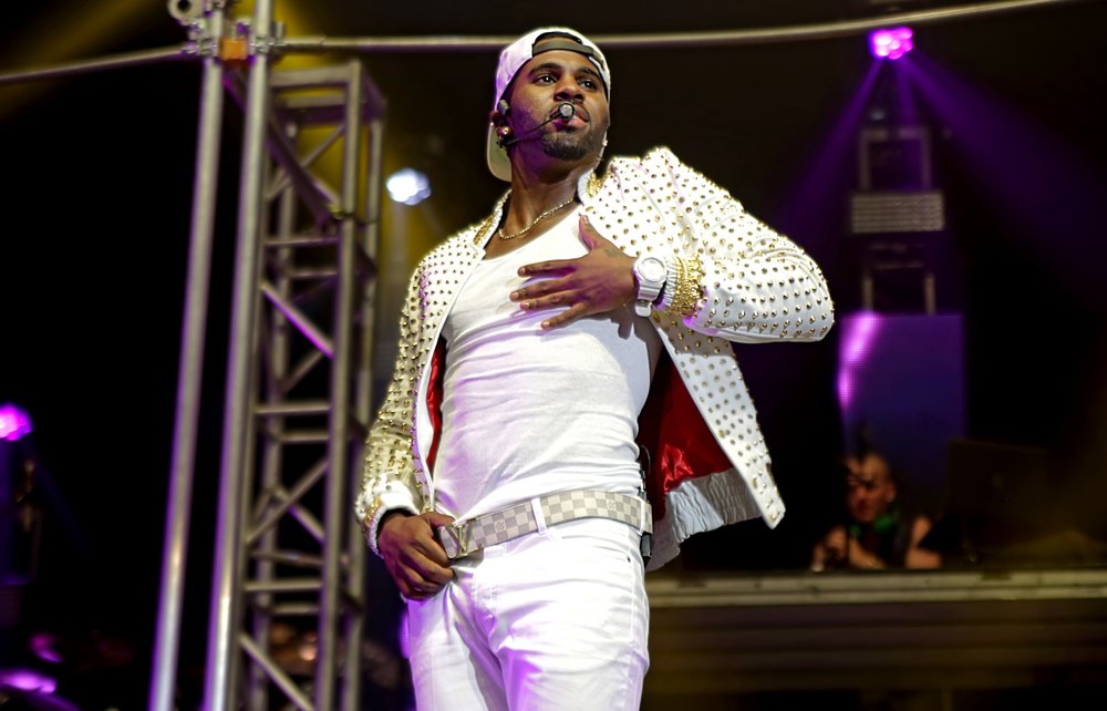 Jason Derulo Picture 1 - Jason Derulo Performing Live on Stage