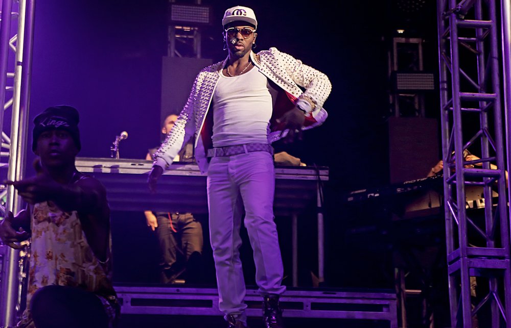 Jason Derulo Picture 208 - Jason Derulo Performing Live on Stage