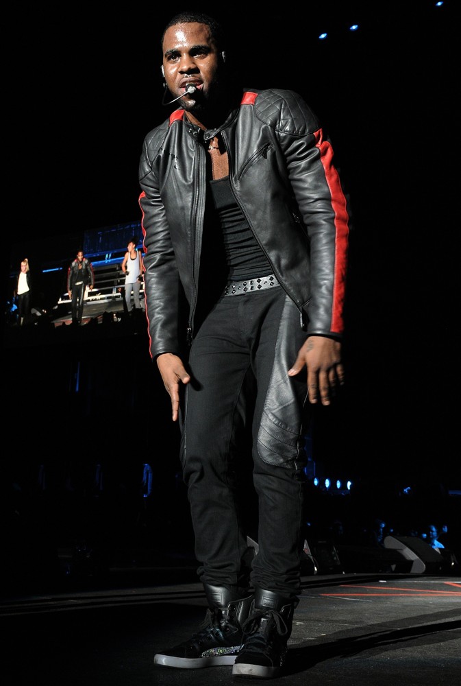 jason derulo Picture 35 - Jason Derulo Performs During The Black Eyed ...