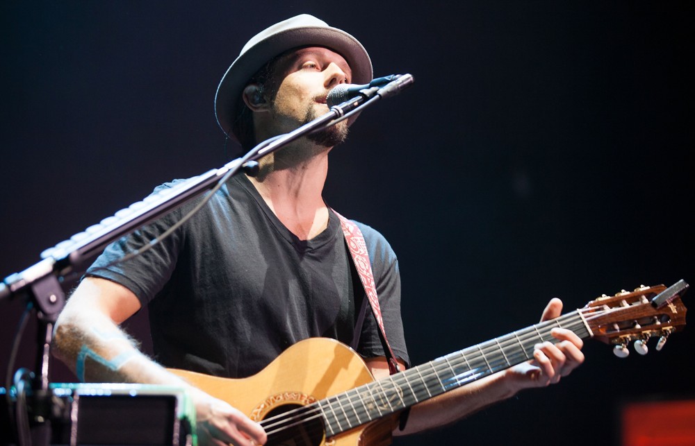 Jason Mraz Picture 1 - Jason Mraz Performs During His Tour Is A Four ...