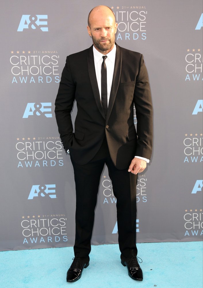 21st Annual Critics' Choice Awards - Arrivals - Picture 1