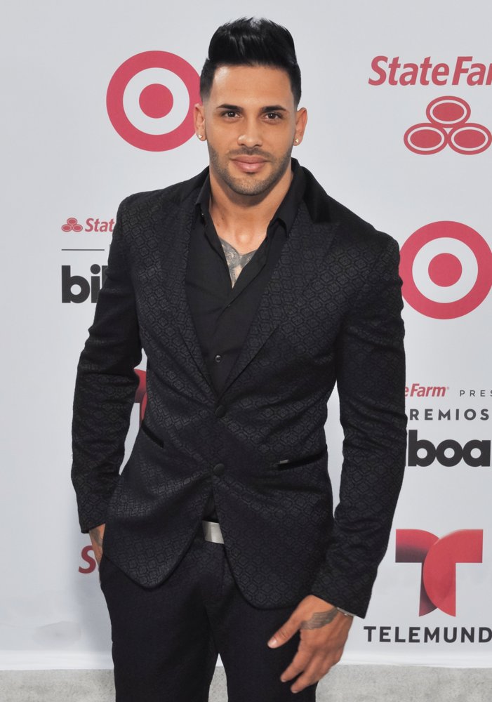 2015 Billboard Latin Music Awards - Arrivals - Picture 1