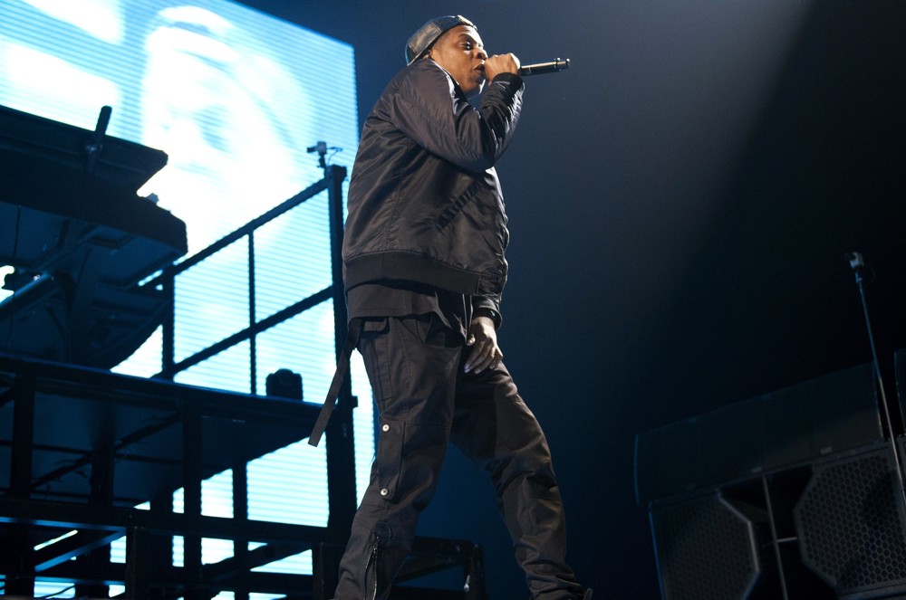 Jay-Z Picture 1 - Jay-Z Perfoming in Concert on The Magna Carter Tour