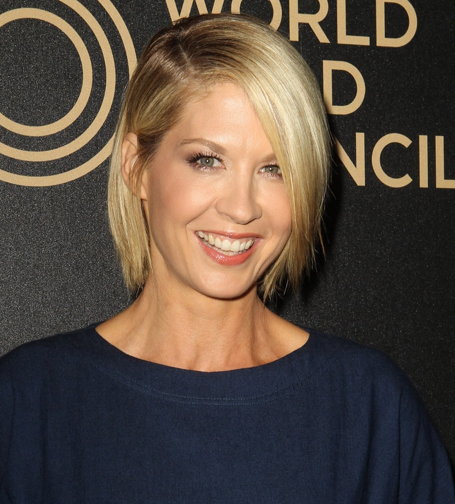 Jenna Elfman Spokeo