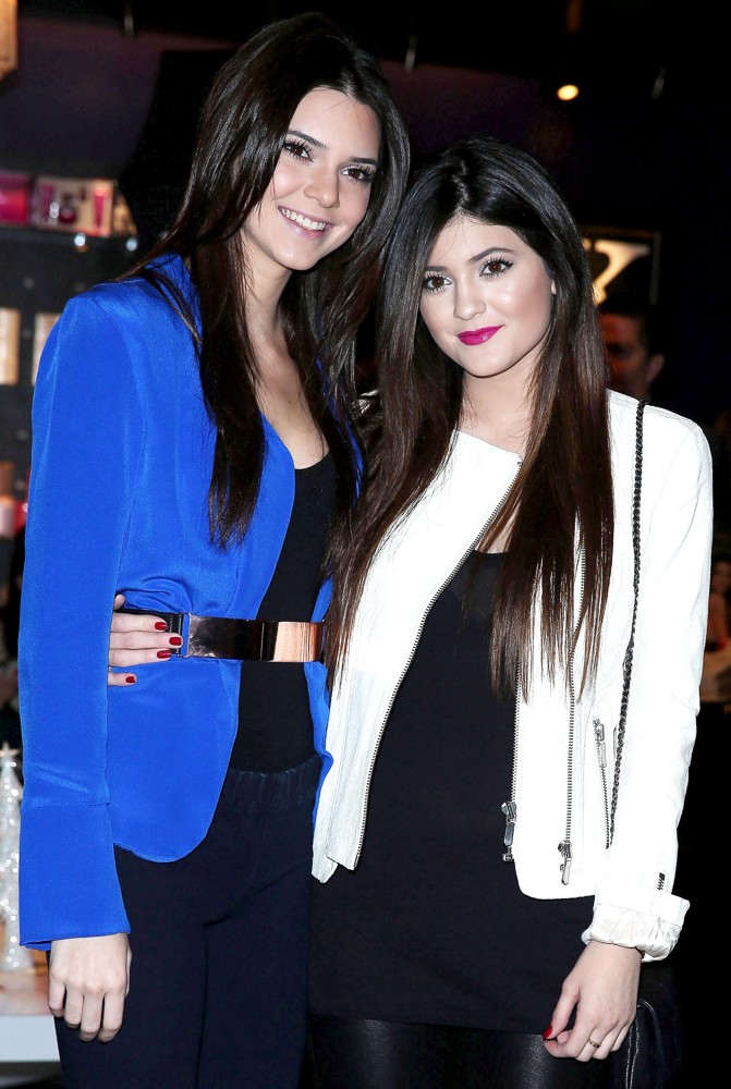 Kendall Jenner Picture 1 - Kendall Jenner and Kylie Jenner Appear at ...