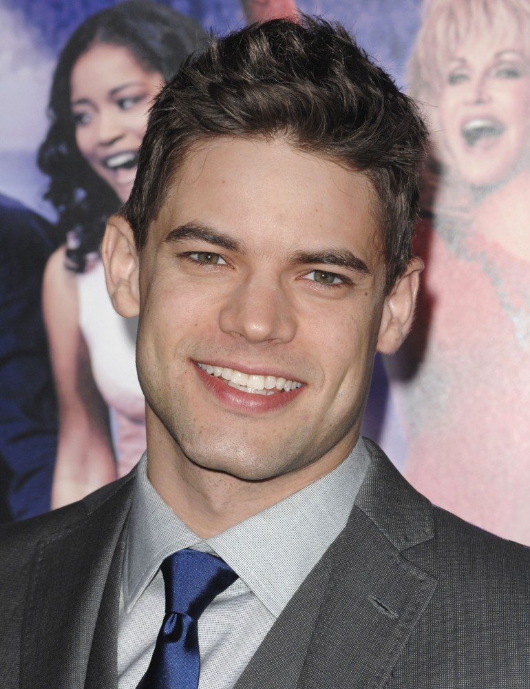 Jeremy Jordan Picture 1 The Premiere Of Joyful Noise Arrivals