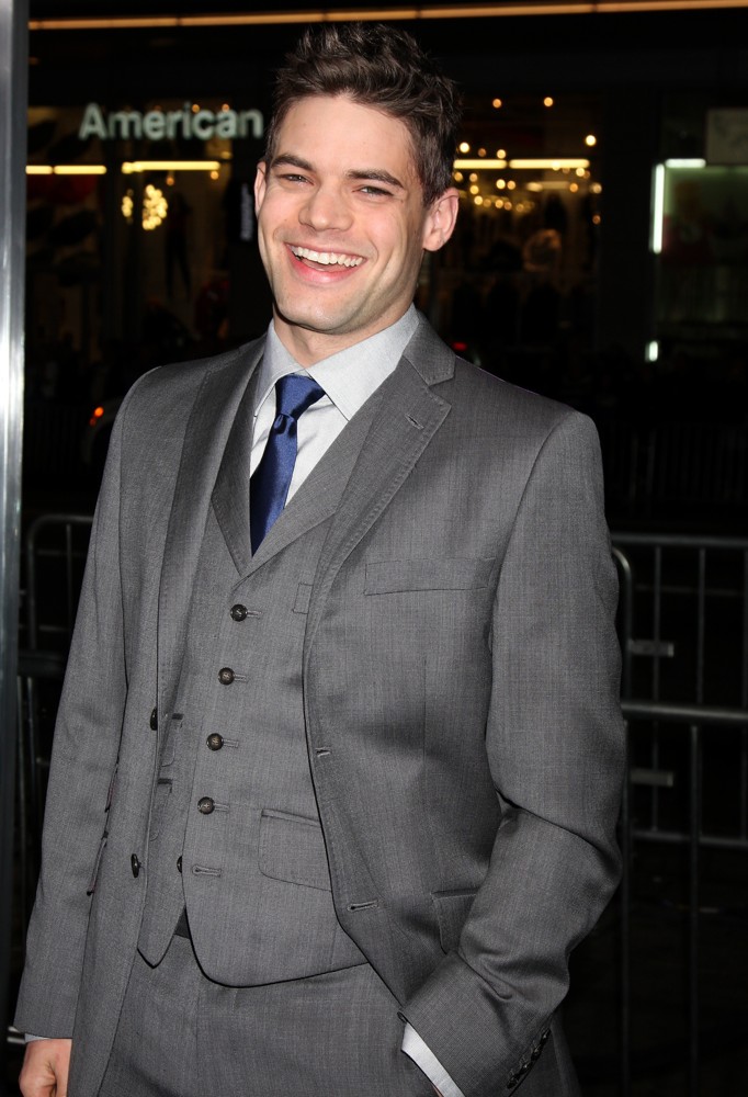 Jeremy Jordan Picture 1 - The Premiere of Joyful Noise - Arrivals