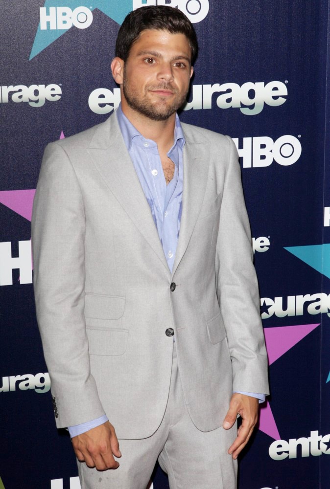 Final Season Premiere of HBO's Entourage - Picture 1