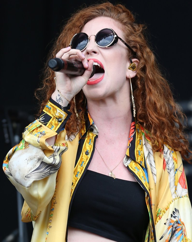 Jess Glynne Picture 25 - The MOBO Awards 2014 - Arrivals