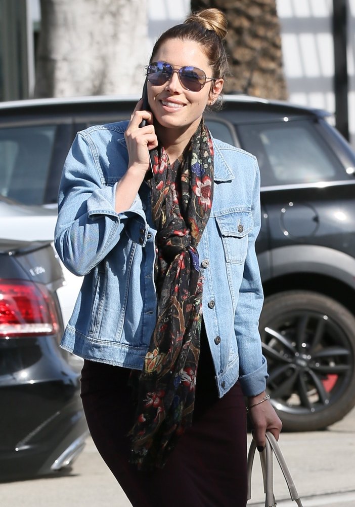 jessica-biel Picture 1 - Jessica Biel Arriving at Au Fudge in West ...