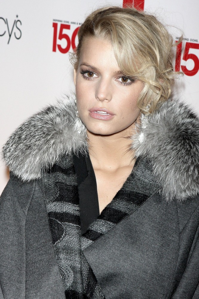 Jessica-simpson Picture 1 - Macy's 150th Birthday Gala Celebration ...