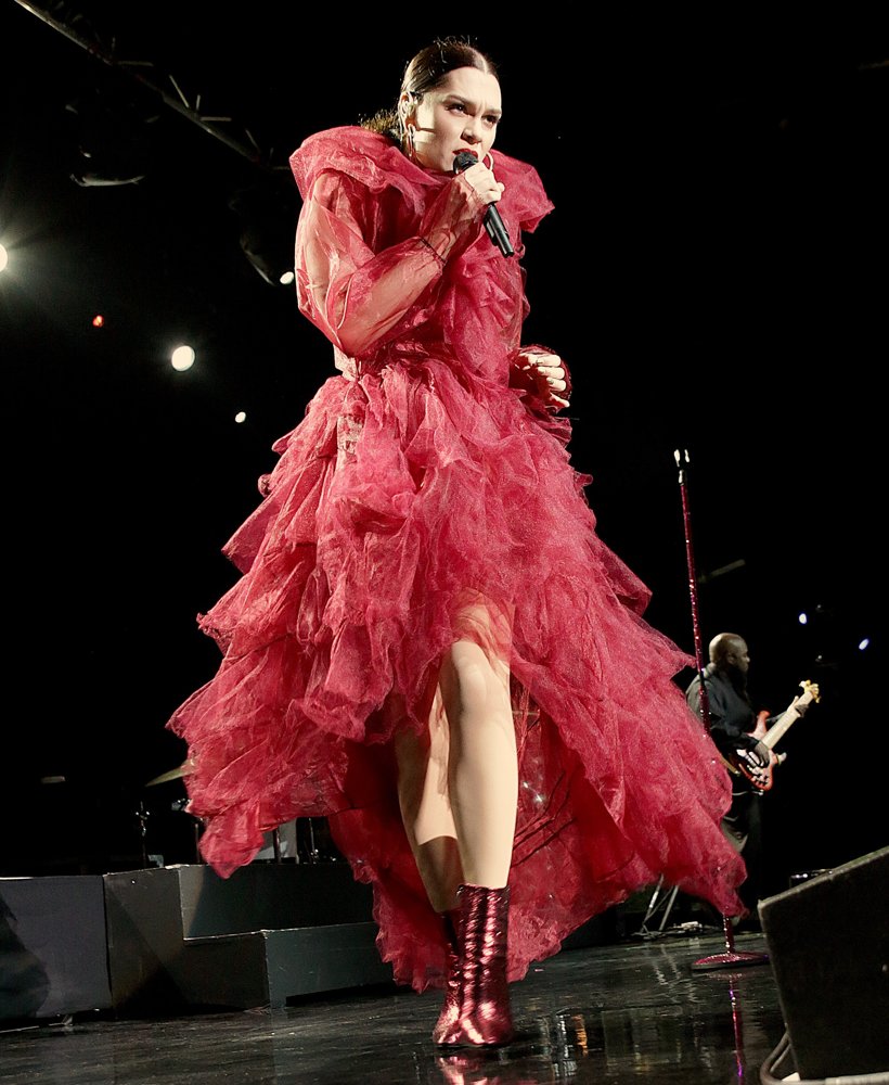 jessie-j Picture 1 - Jessie J Performs at Manchester Academy