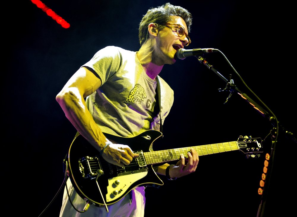 john-mayer Picture 1 - John Mayer Performs as Part of Born and Raised ...