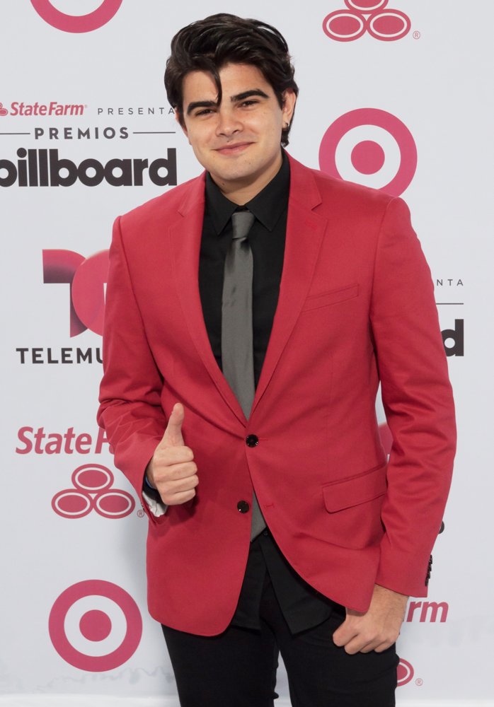 jonathan-moly Picture 1 - 2015 Billboard Latin Music Awards - Arrivals