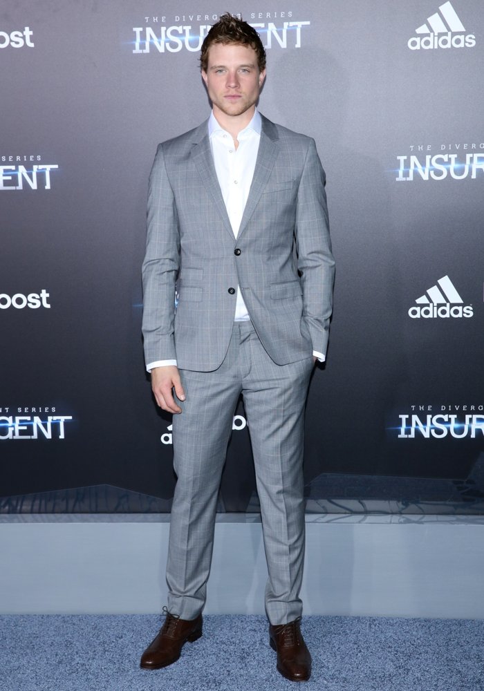 jonny weston Picture 1 - US Premiere of The Divergent Series: Insurgent ...