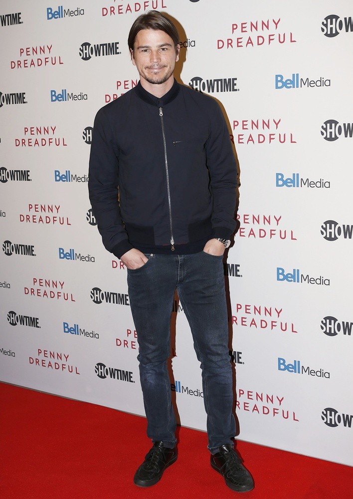 Josh Hartnett Pictures, Latest News, Videos.