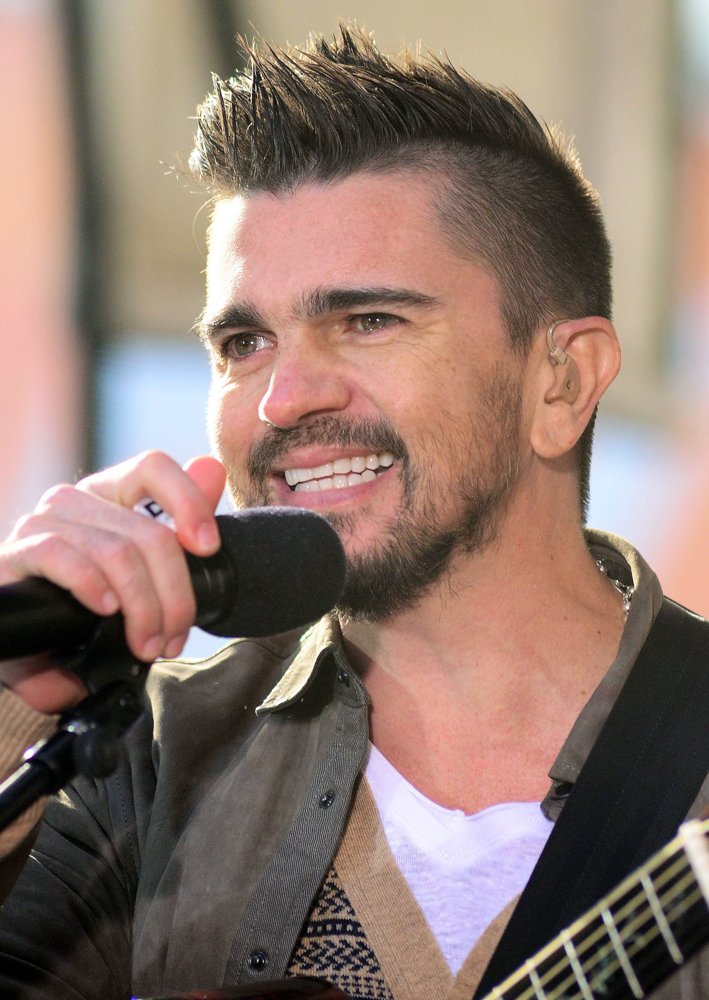 Juanes Picture 1 - Juanes Performs Live on NBC's Today Show