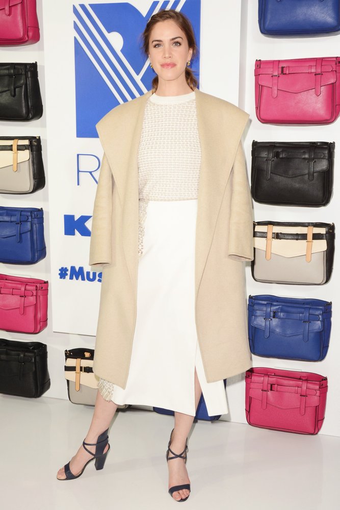 julia-loomis Picture 1 - REED and Kohl's Collection Launch Dinner - Red Carpet Arrivals